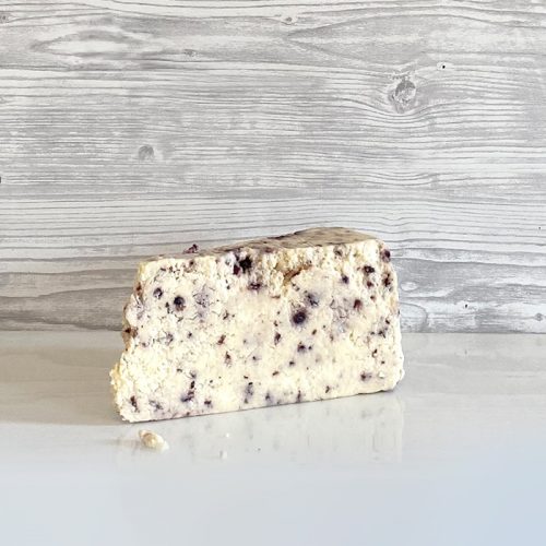 White Stilton with Blueberries – 100g – Liverpool Cheese Company